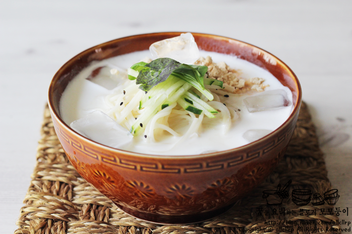 콩국수 만들기 변비 없애는 음식 콩물국수~ 변비 없애는 음식 고소한 콩국수 만드는법 네이버 블로그
