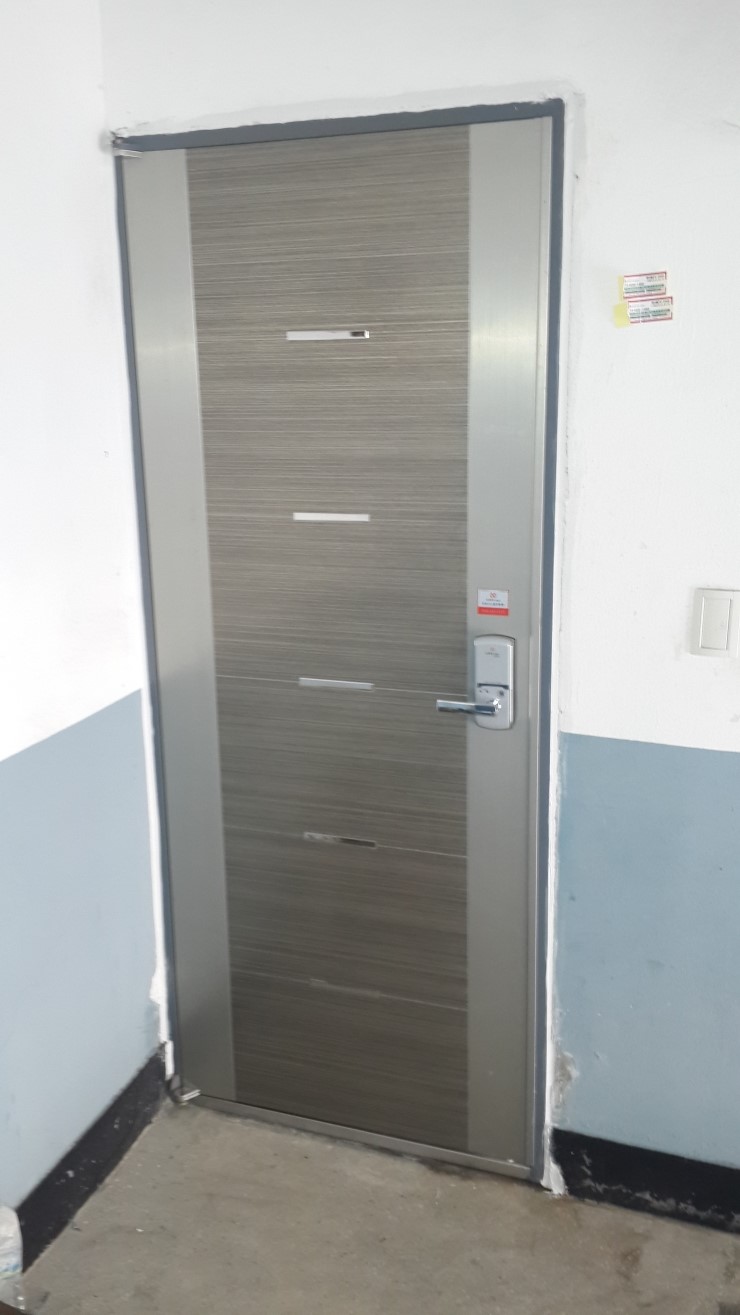 부산문수리 아파트문수리부산문교체부산방화문아파트방화문부산현관문아파트문시공 엄궁방화문 엄궁아파트 방화문 교체 시공