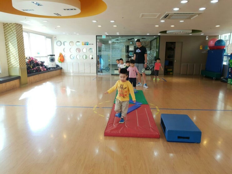 엠플레이 유아체육 밸런스운동 놀이식 스틱 감각운동 라켓 민첩성트레이닝 네이버 블로그