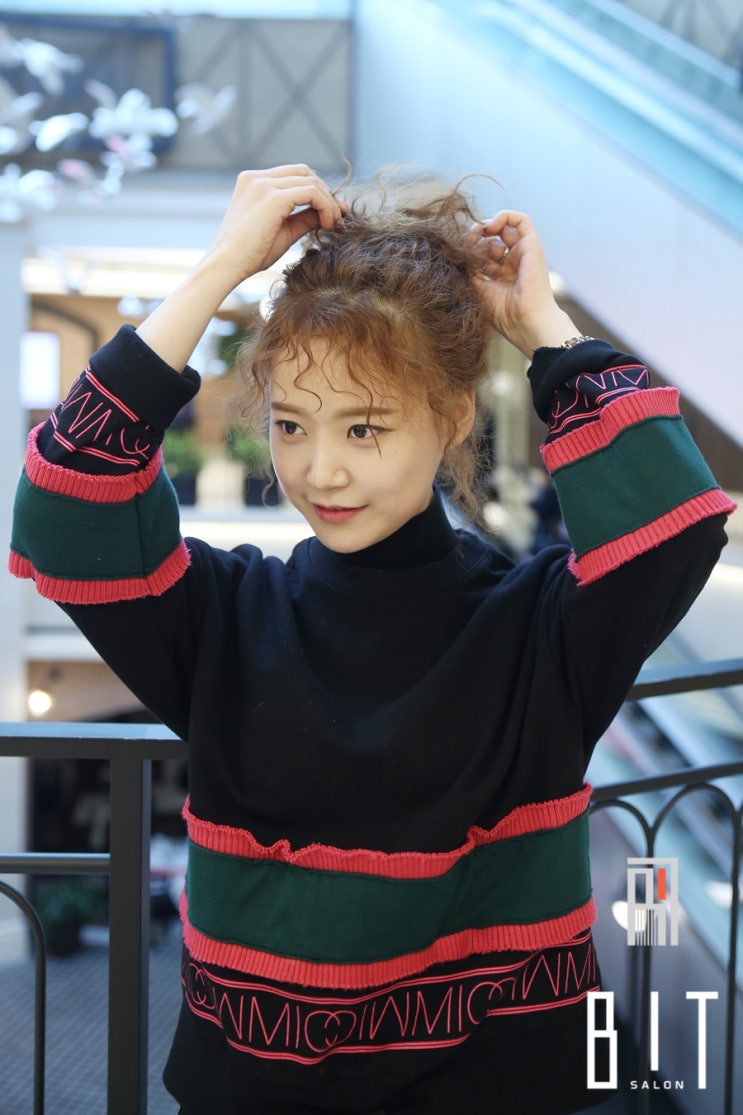 요즘 핫한 헤어스타일~ 단발머리 트위스트펌 히피펌 머리묶기 예쁜 파마 반포 미용실 비아이티살롱에서~ 네이버 블로그